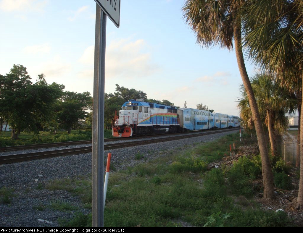 Tri-Rail P643